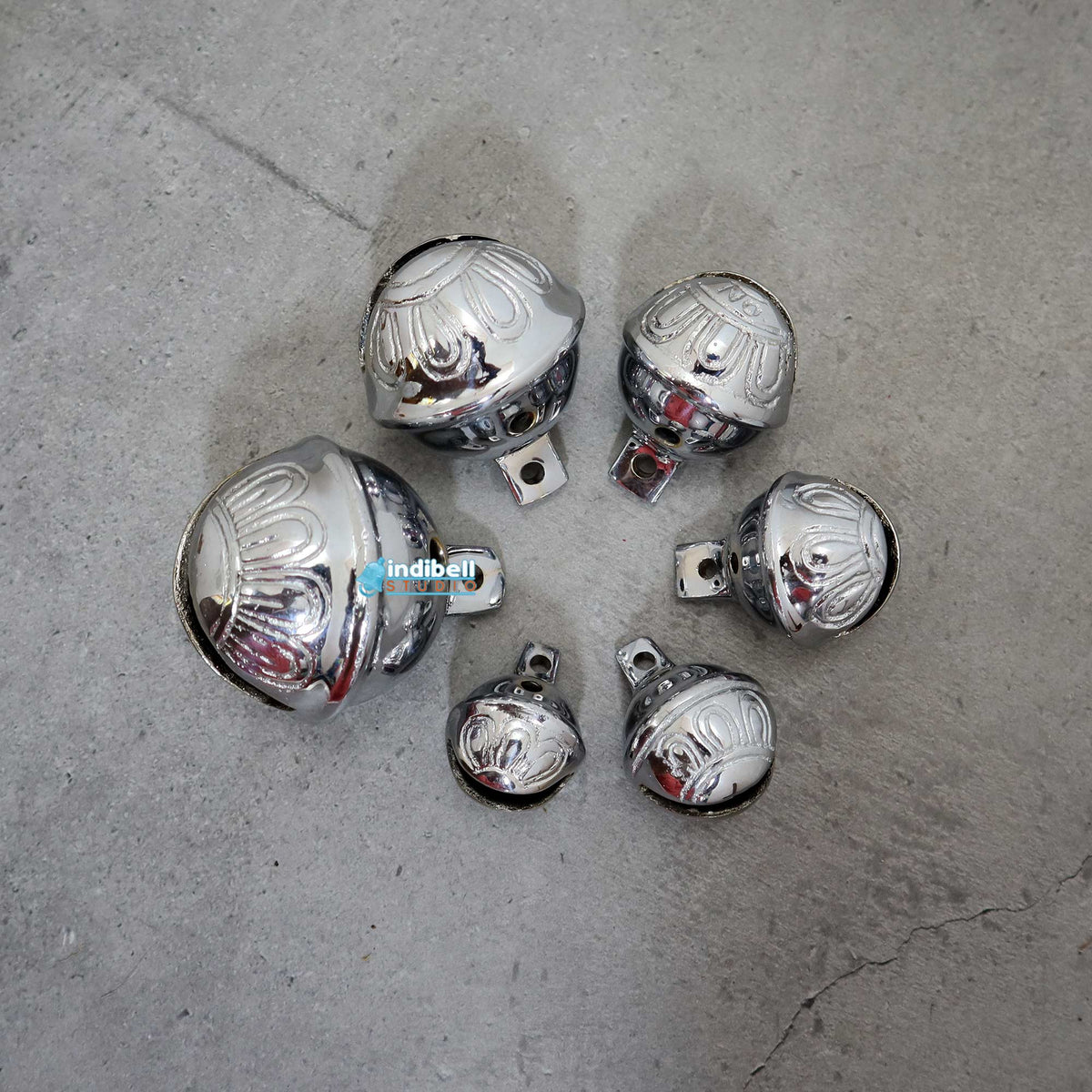 Graded Brass Sleigh Bells, Set of 6 Brass Sleigh Bells of Different si