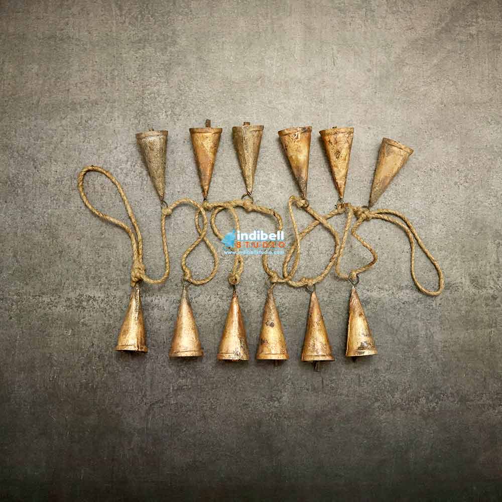 Shabby Chic Rustic Cone Bells Garland, 60 inch long 12 pieces 3 inch B