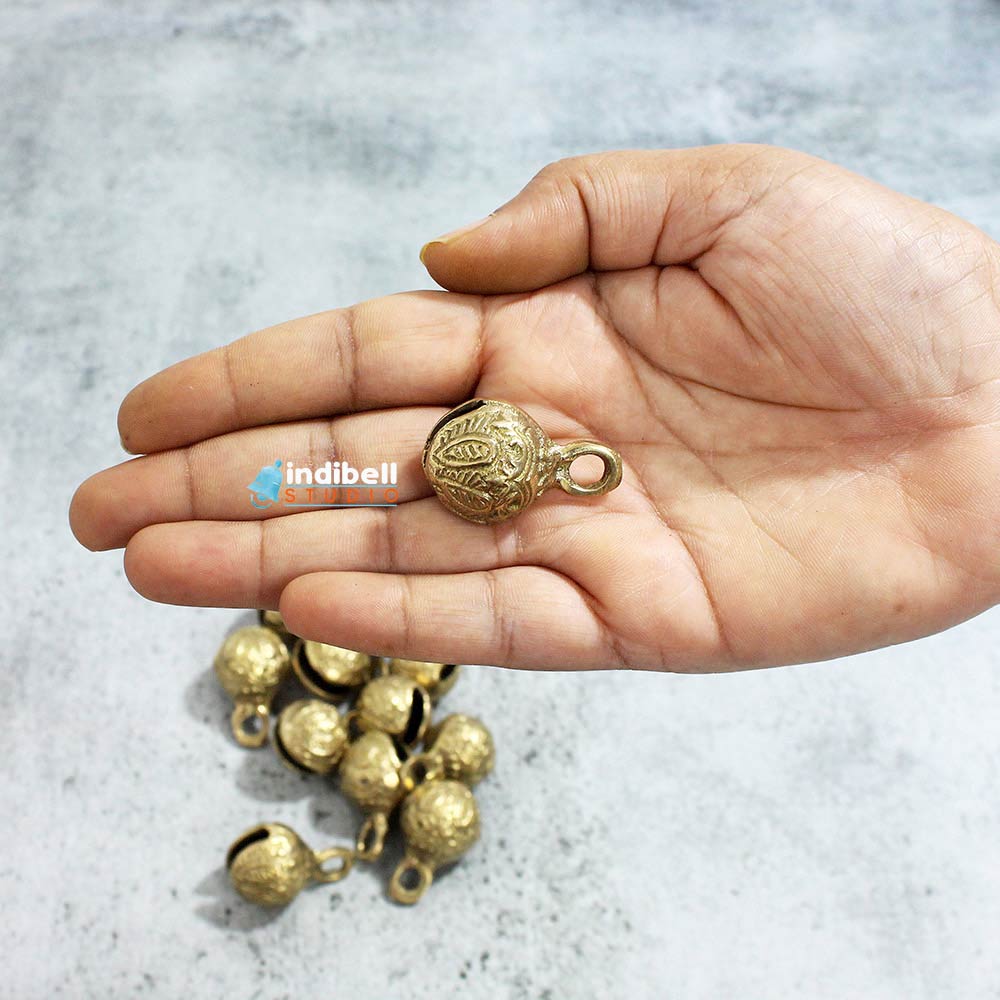 15 Flower Leaf Carved Round Brass Bells Golden Sleigh Bells for Crafts
