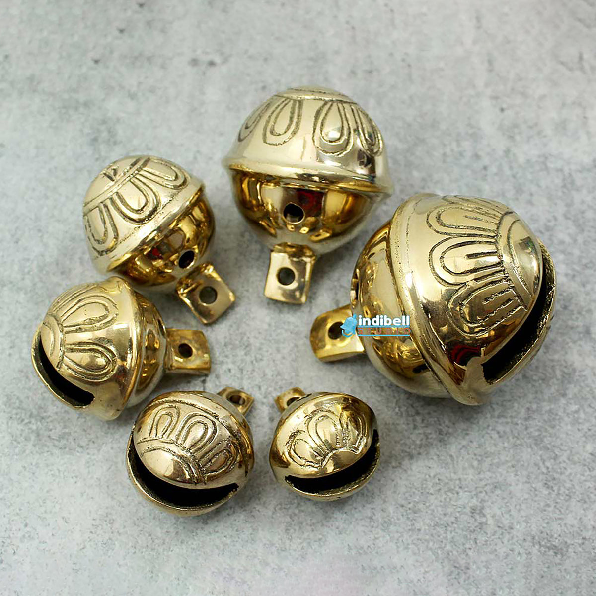 Graded Brass Sleigh Bells, Set of 6 Brass Sleigh Bells of Different si